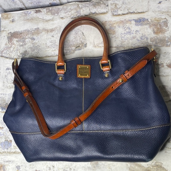 Dooney & Bourke | Bags | Dooney Bourke Chelsea Shopper Tote | Poshmark